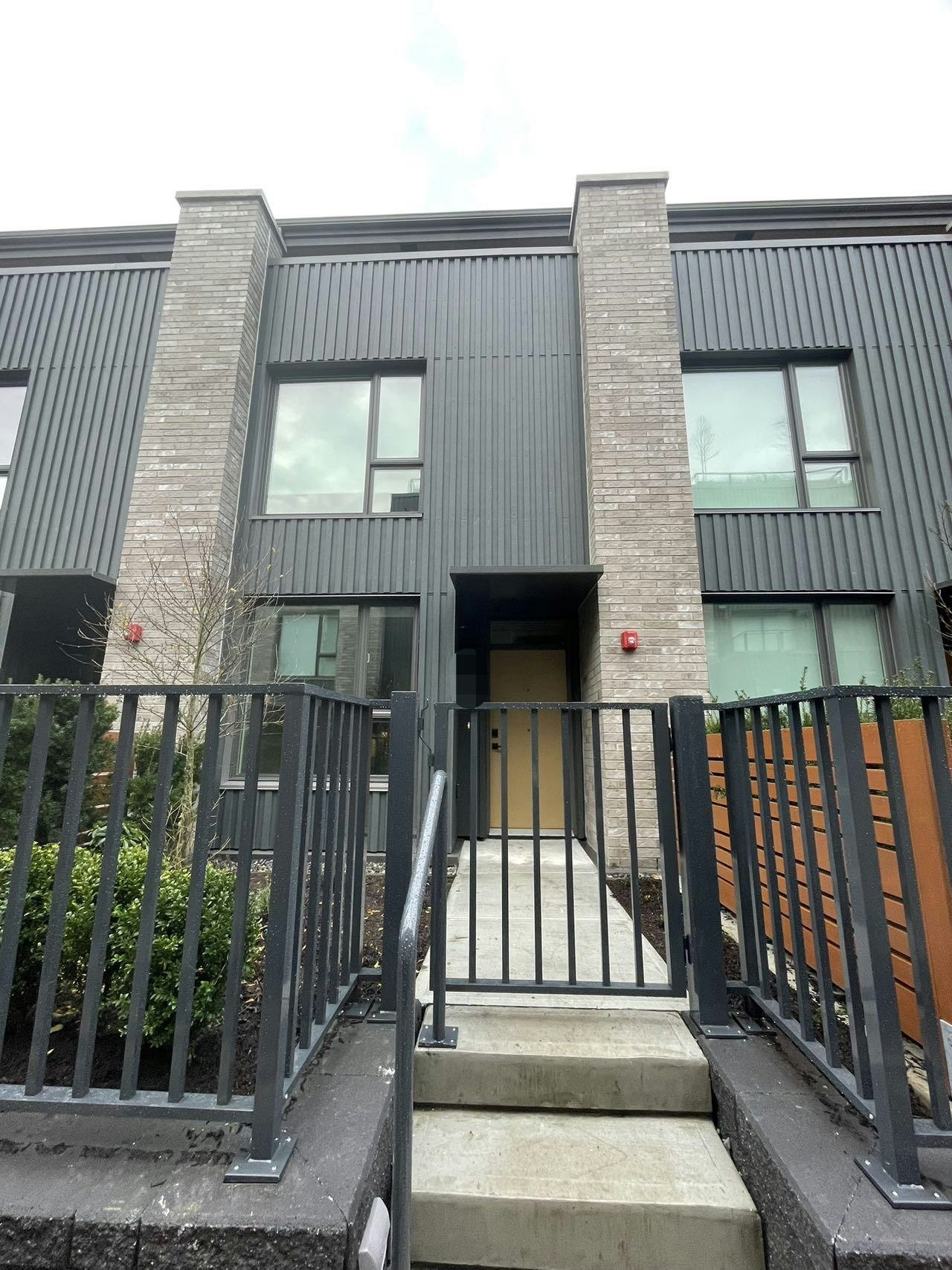 For Sale: 134-765 W 49th Avenue, Vancouver, BC - REW
