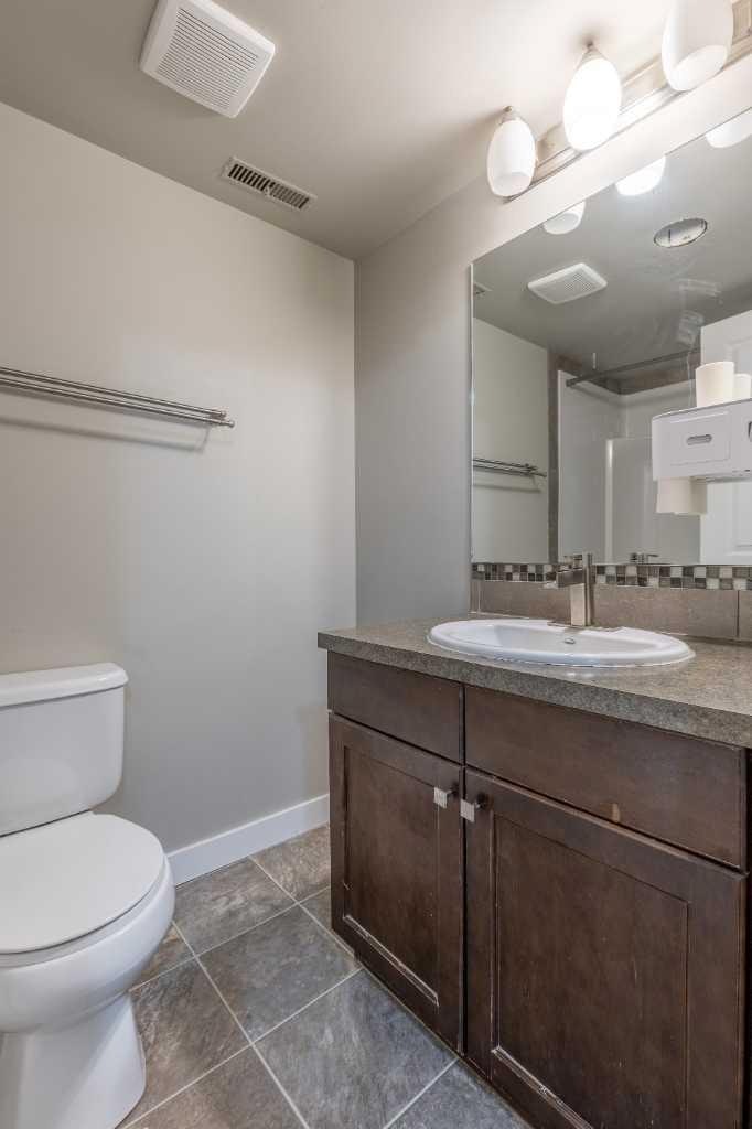 For Sale: 503 16 Street N, Lethbridge, AB - REW