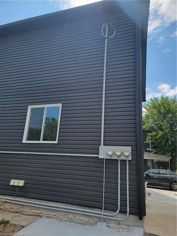 For Sale: 103 Peel Street, Brantford, ON - REW