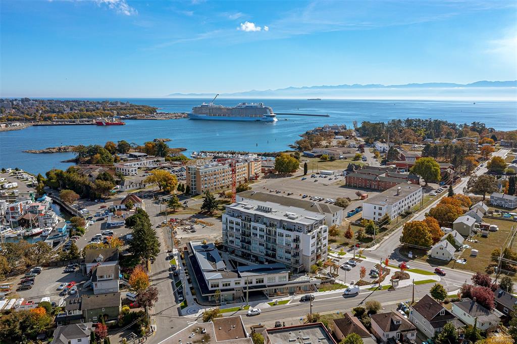 Esquimalt, BC Real Estate Listings & Houses for Sale - REW